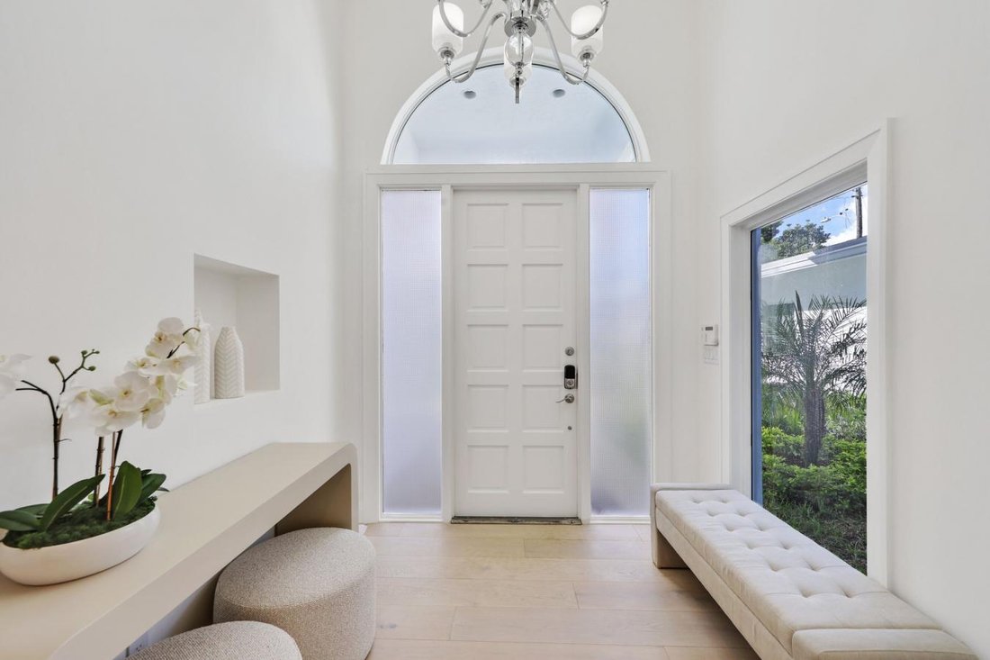 735 Ne 6th Street In Boca Raton, Florida, United States For Sale (16604391)