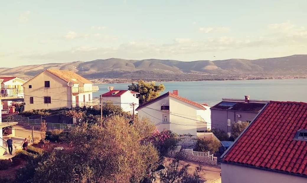 House With 6 Apartments – 70 M From The En Slatine, Split Dalmacia ...