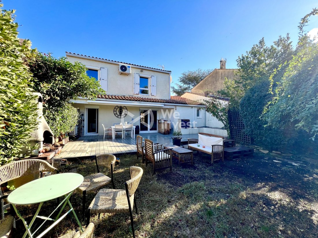 Lattes Traditionnelle In Lattes, Occitanie, France For Sale (16601901)