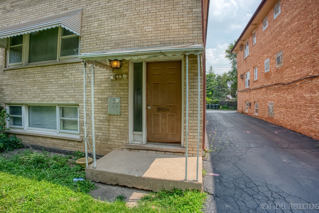 Famille Multiple à Melrose Park Dans Melrose Park, Illinois, états Unis ...