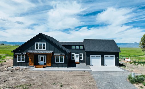 Luxury new builds houses for sale in Paris, Idaho | JamesEdition