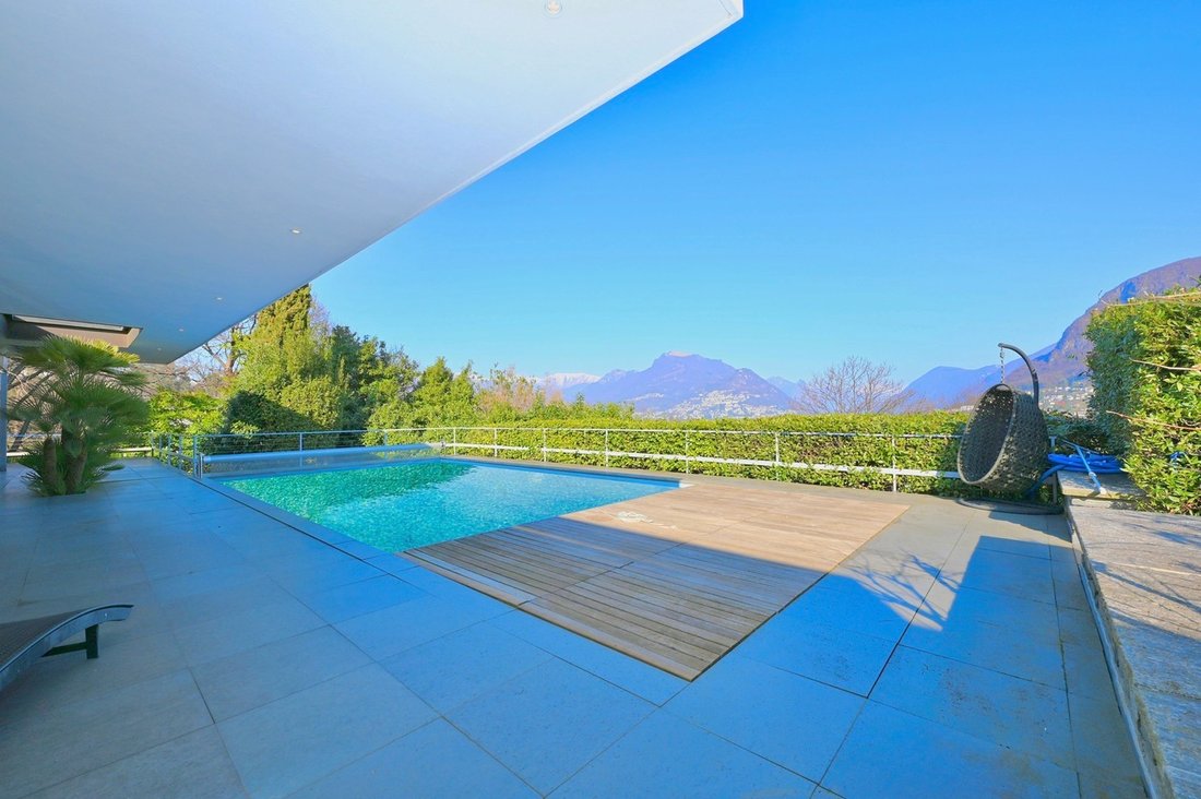 Villa De Luxe : Intimité Maximale, Terrain à Dans Collina D'oro, Tessin ...