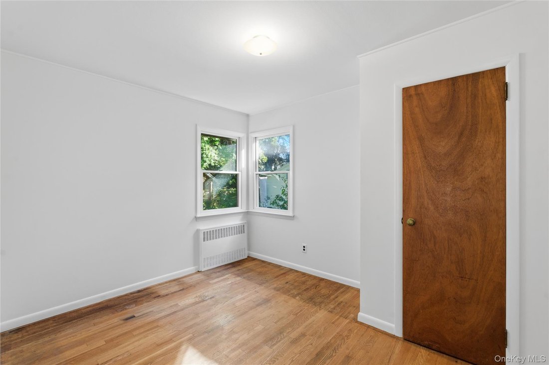 65 Grant Avenue, Albertson, Ny, 11507 In Albertson, New York, United ...