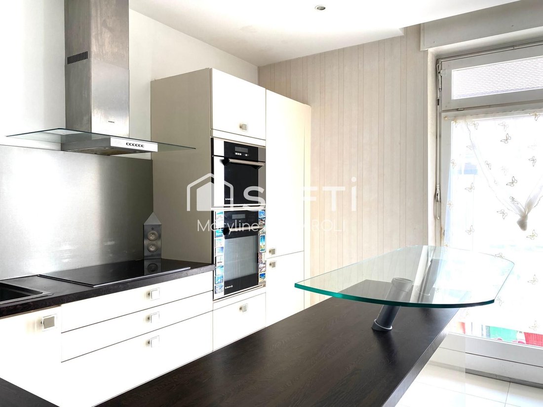 Duplex De 200 M2, 8 Pièces, 5 Chambres, In Straßburg, Grand Est ...