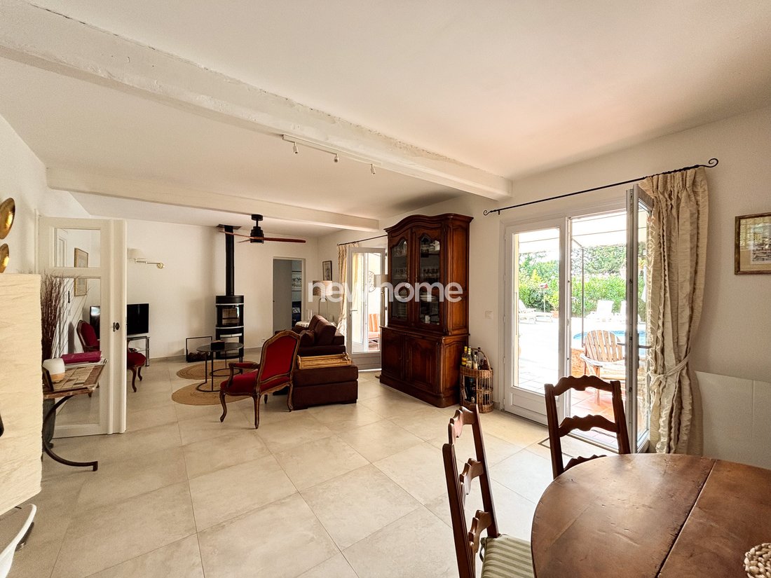 Provençal Villa In A In Lorgues, Provence Alpes Côte D'azur, France For ...