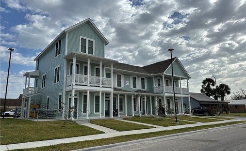 Annonces Immobilières de Russell Cain Real Estate - United States ...