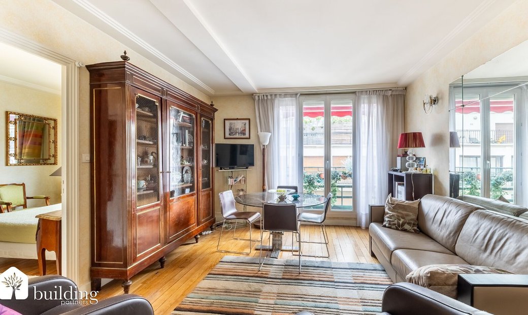 Ternes Paris Apartment 2 Rooms 39 M² In Paris, île De France, France ...