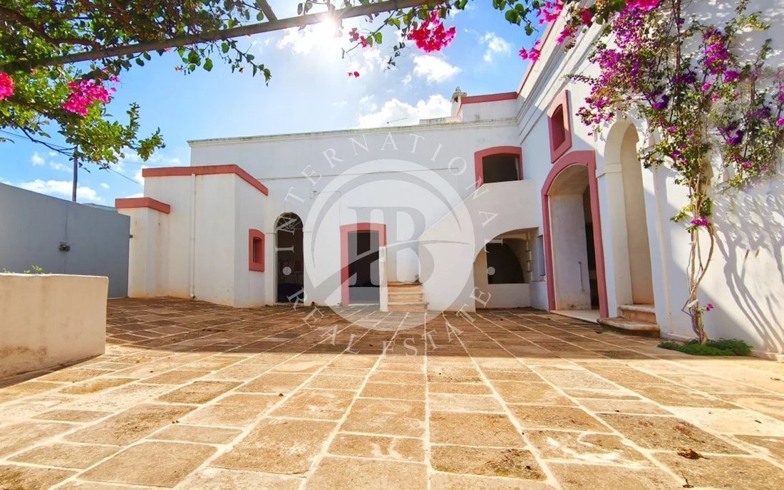 Typical Semi Renovated Farmhouse Just A Few Kilometers In Fasano ...