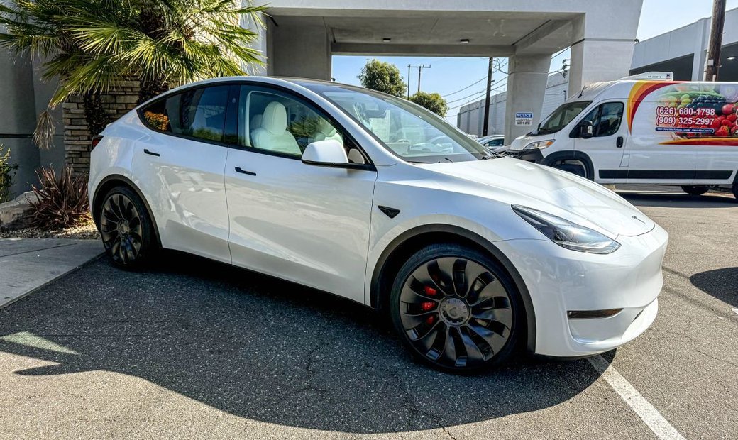 2025 Tesla Model Y In Long Beach, Ca, United States For Sale (16554411)