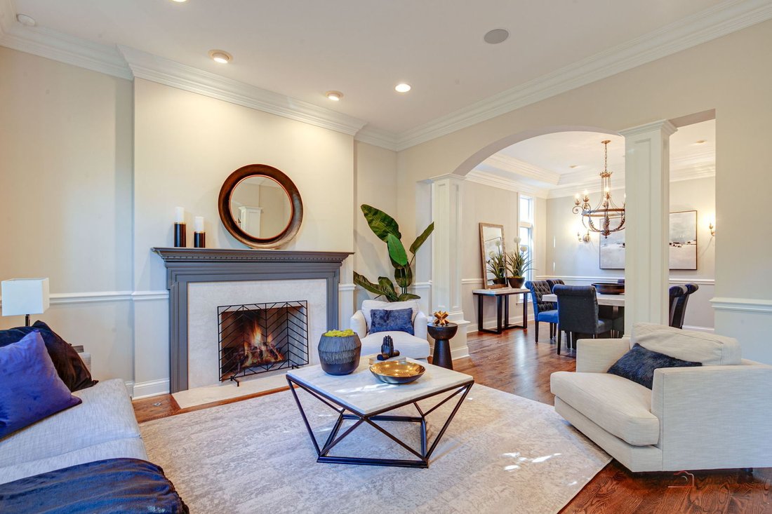 Single Family Home/House Winnetka In Winnetka, Illinois, United States ...