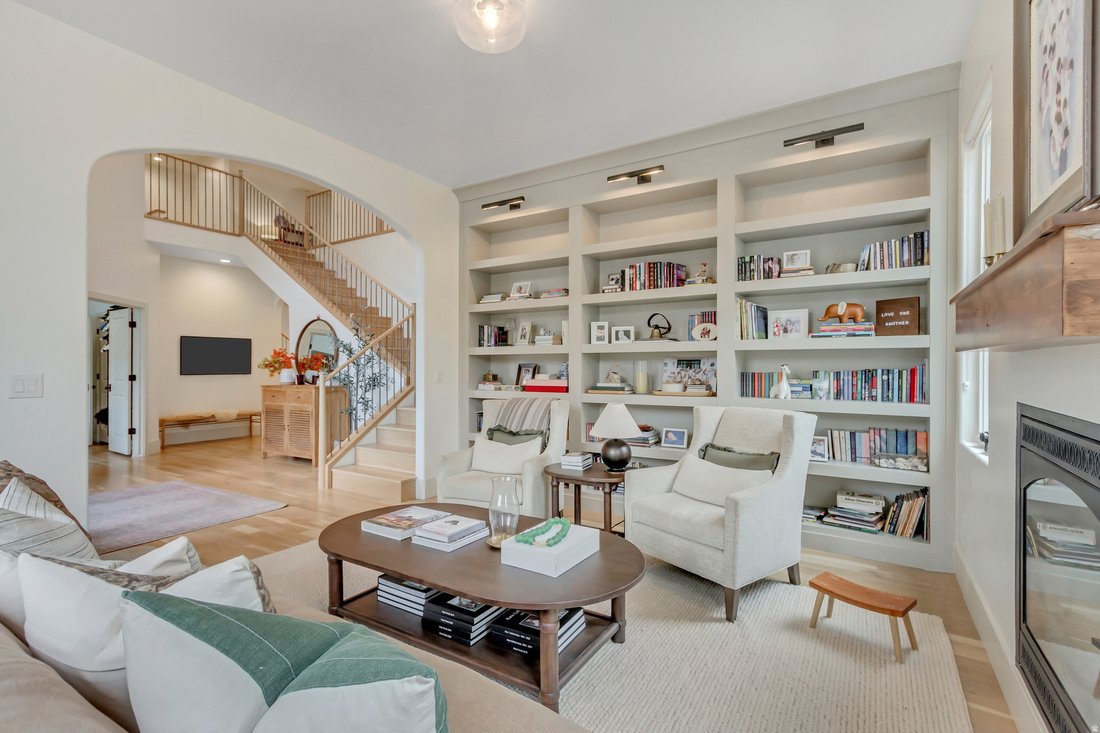 Single Family Residence In Orem In Orem, Utah, United States For Sale ...