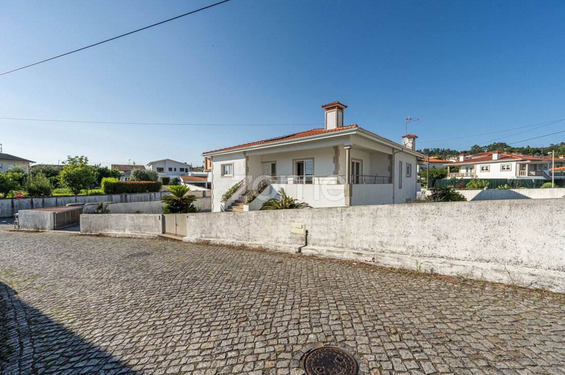 In Santo Tirso, Couto (Santa Cristina E Sao Miguel) E Burgaes, Porto District, Portugal For Sale ...