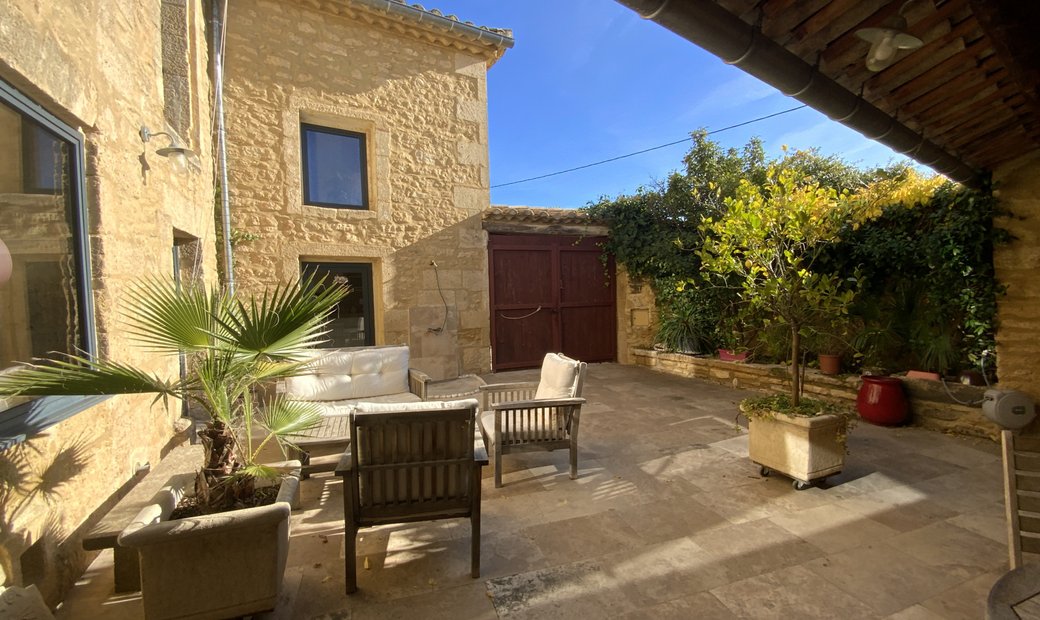 Unique Stone House With Courtyard, Pool, And En Uzès, Occitania ...