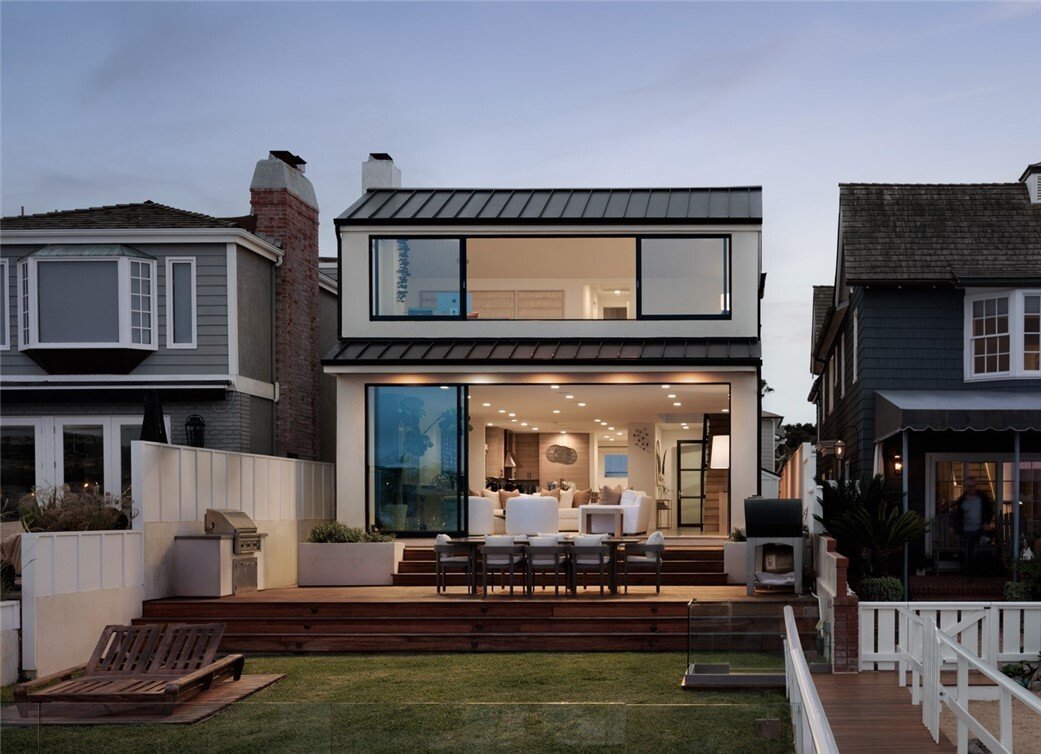 1909 E Bay Ave Balboa Peninsula, In Newport Beach, California, United ...