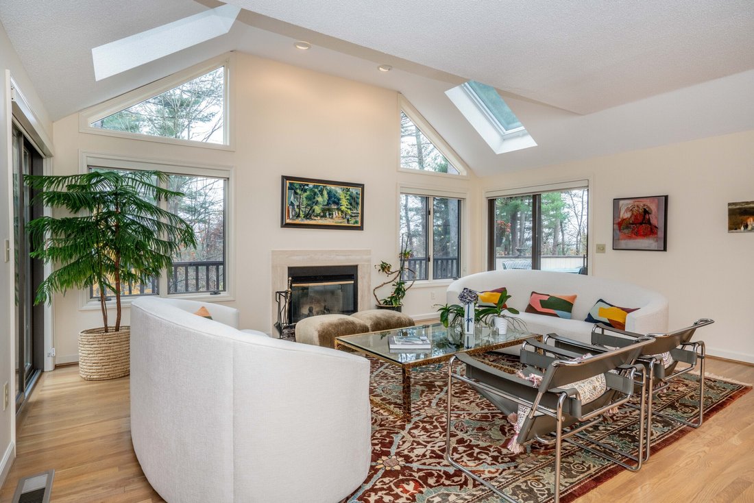 34 Cary Lane #34, Bloomfield, Ct In Bloomfield, Connecticut, United ...