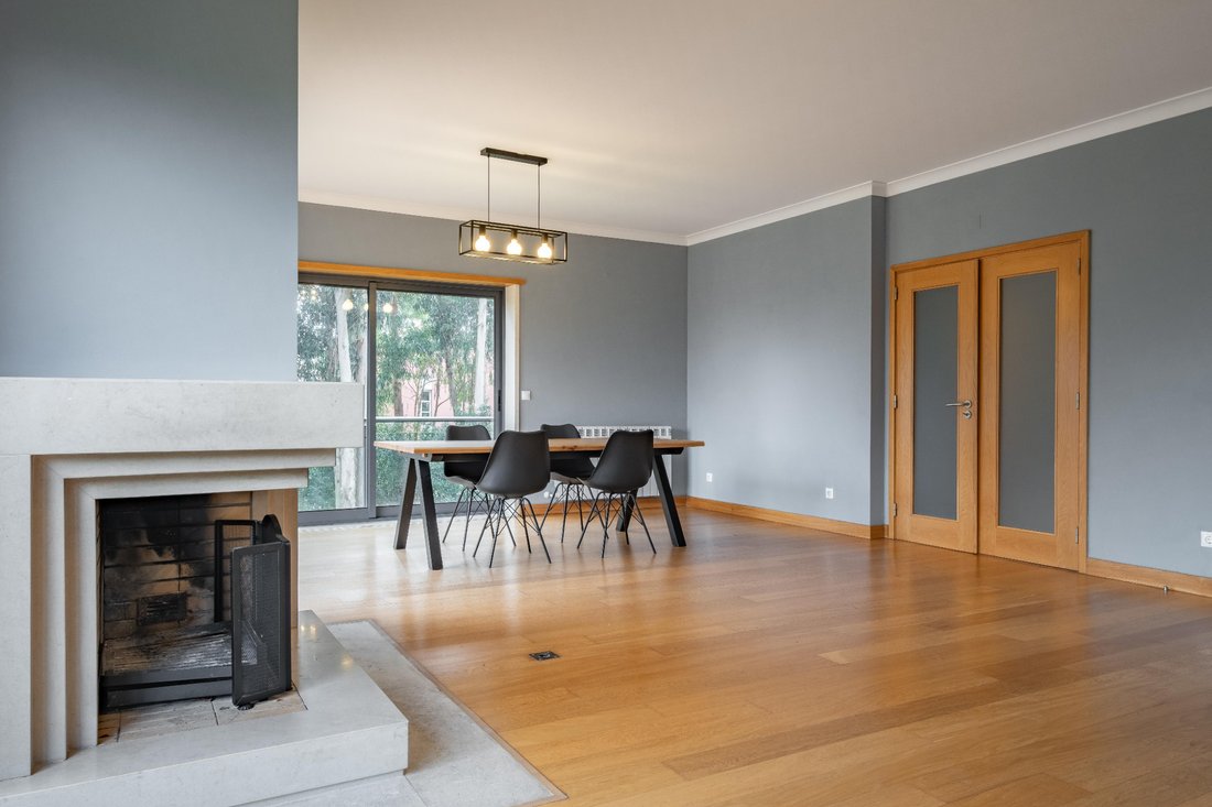 3 Bedroom Semi Detached House In En Barcarena, Distrito De Lisboa ...