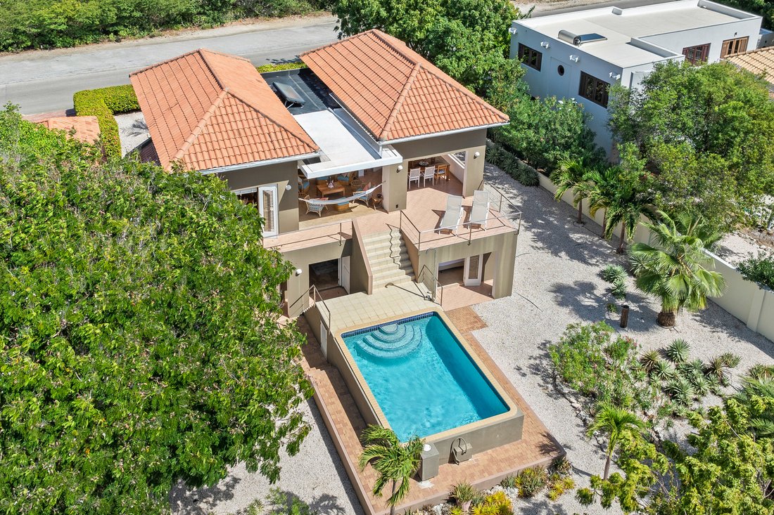 Ein Tropisches Meisterwerk Im Coral In Sint Willibrordus, Curaçao ...