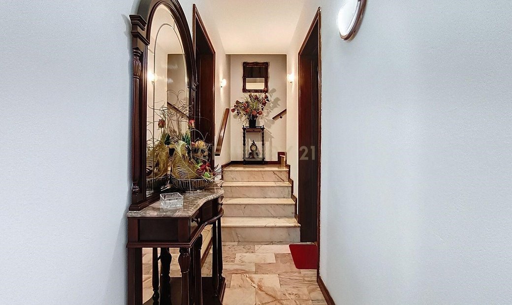 Five Bedroom House With In Ponta Delgada (Sao Sebastiao), Azores ...