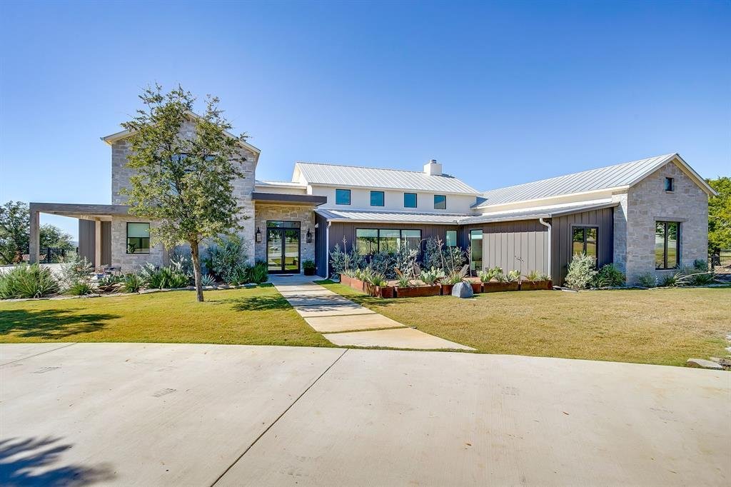 Single Family Residence In Weatherford In Weatherford, Texas, United ...