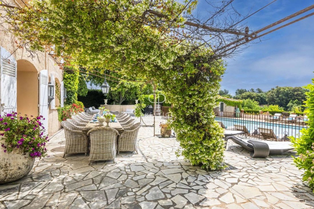 Unique 13 Bedroom House For Sale In Grasse, Provence Alpes Côte D'azur ...