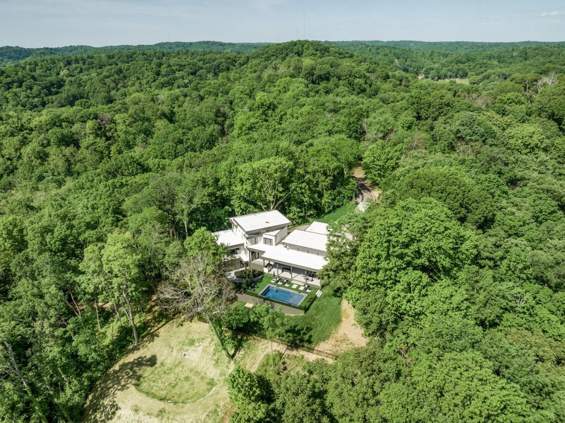 663 Hunters Trail In Nashville, Tennessee, United States For Sale ...