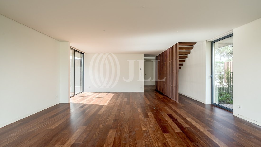 3 Bedroom Villa With Pool, In Sandwoods In Cascais E Estoril, Lisbon ...