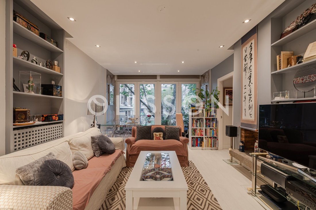 Flat In Nueva España Area In Chamartín, Madrid, Spain For Sale (16625068)