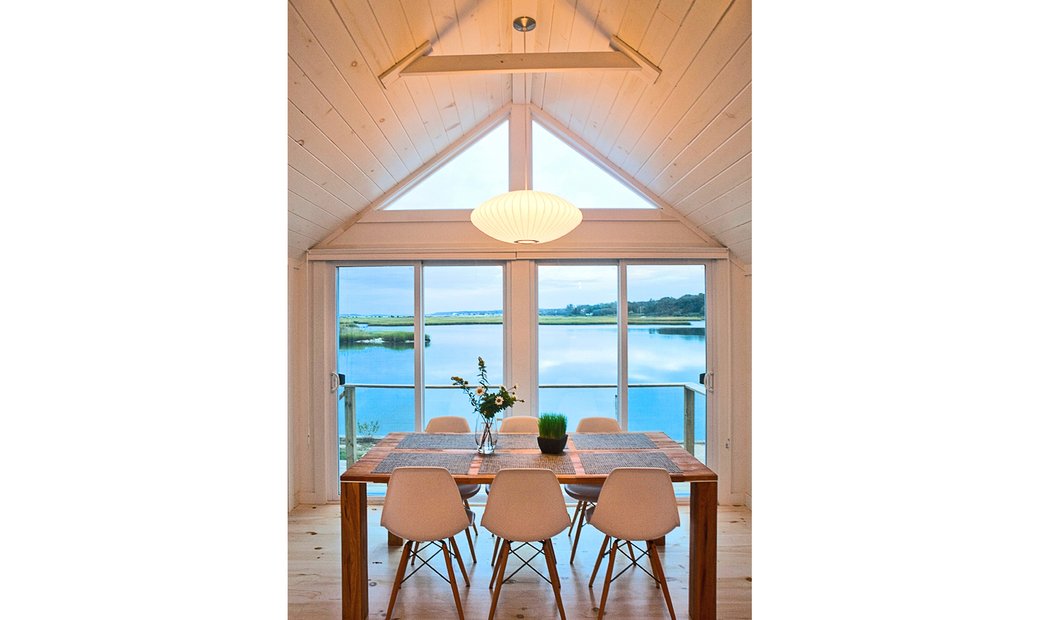 Beach Cottage With Magnificent Sunsets In Southampton, New York, United ...