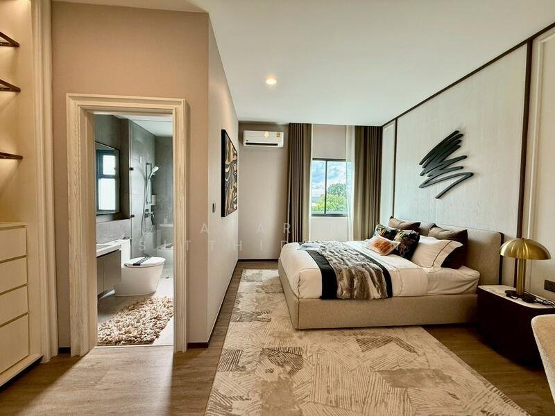 Shawn Panya Indra, Bangkok In Bang Chan, Bangkok, Thailand For Sale ...