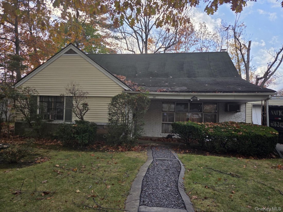 24 Bentley Road Great Neck, In Great Neck, New York, Vereinigte Staaten ...