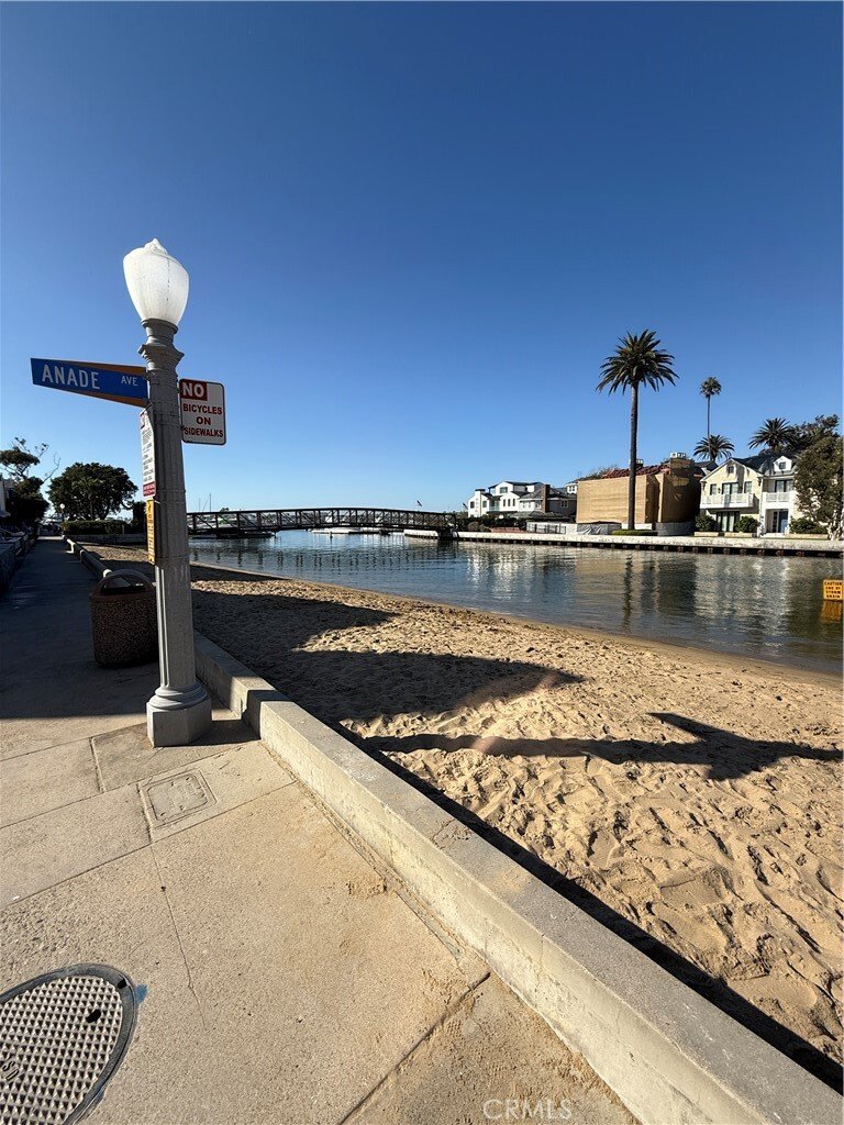 307 1/2 Anade Balboa Peninsula, In Newport Beach, California, United ...