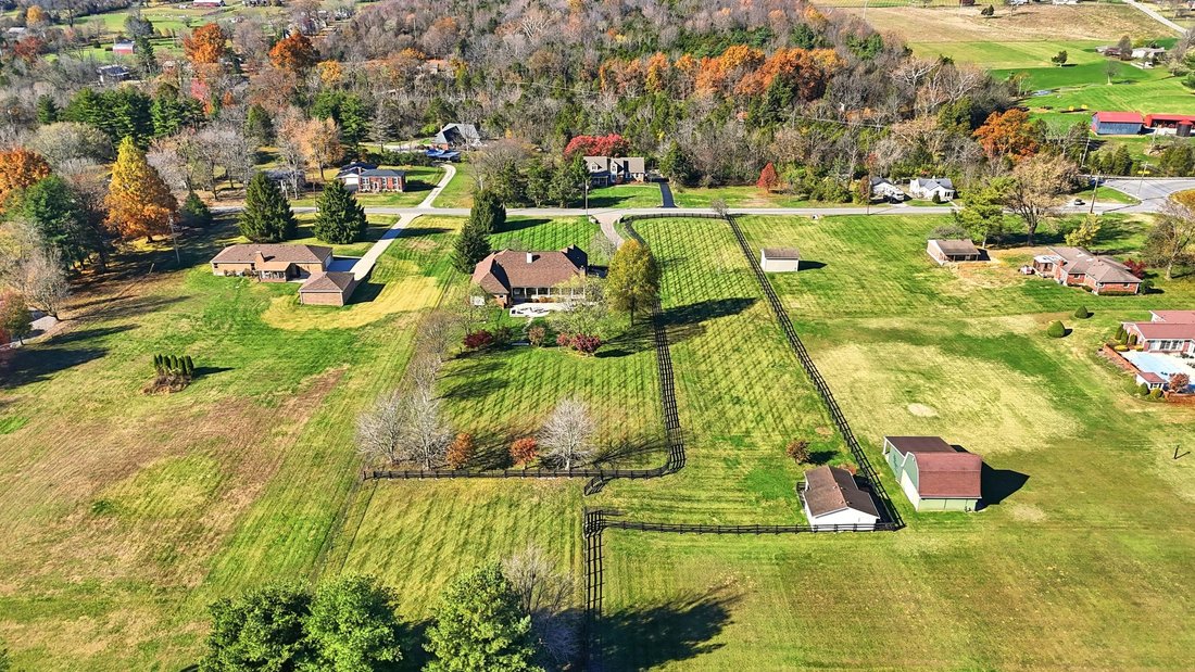 7403 Broad Run Road, Louisville, Ky In Watterson Park, Kentucky, United ...