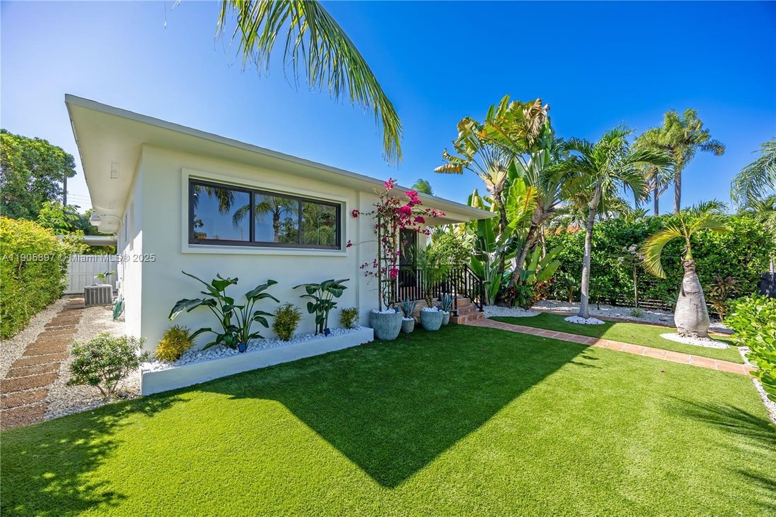 Duplex In Miami In Miami, Florida, United States For Sale (16635449)