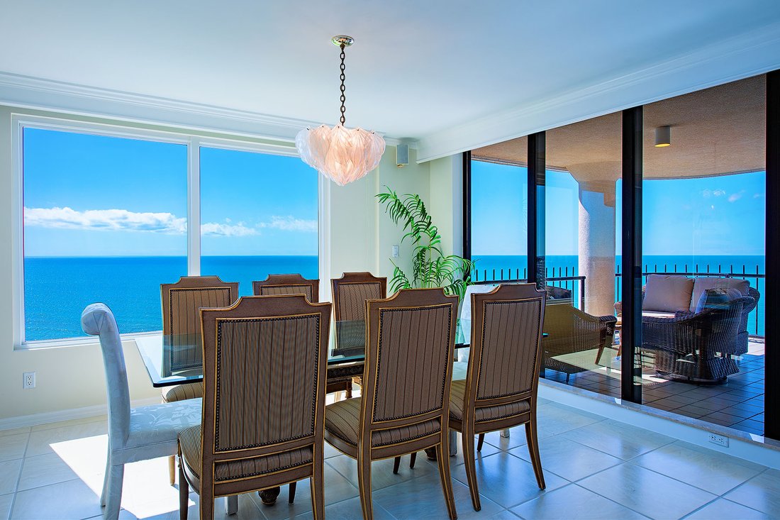 Park Shore Tower In Naples, Florida, United States For Sale (16629067)