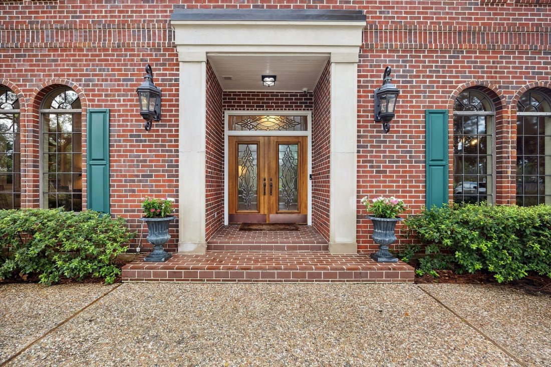 345 Knipp Road In Houston, Texas, United States For Sale (16630498)