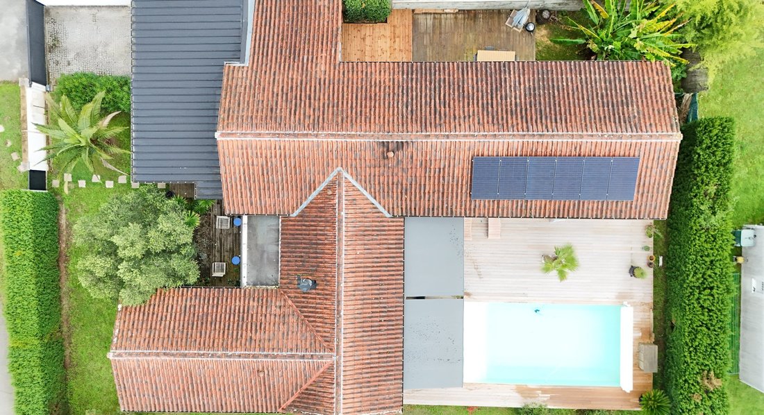 Villa De Plain Pied Ossature Bois De Type T6 In Dax, Nouvelle Aquitaine ...