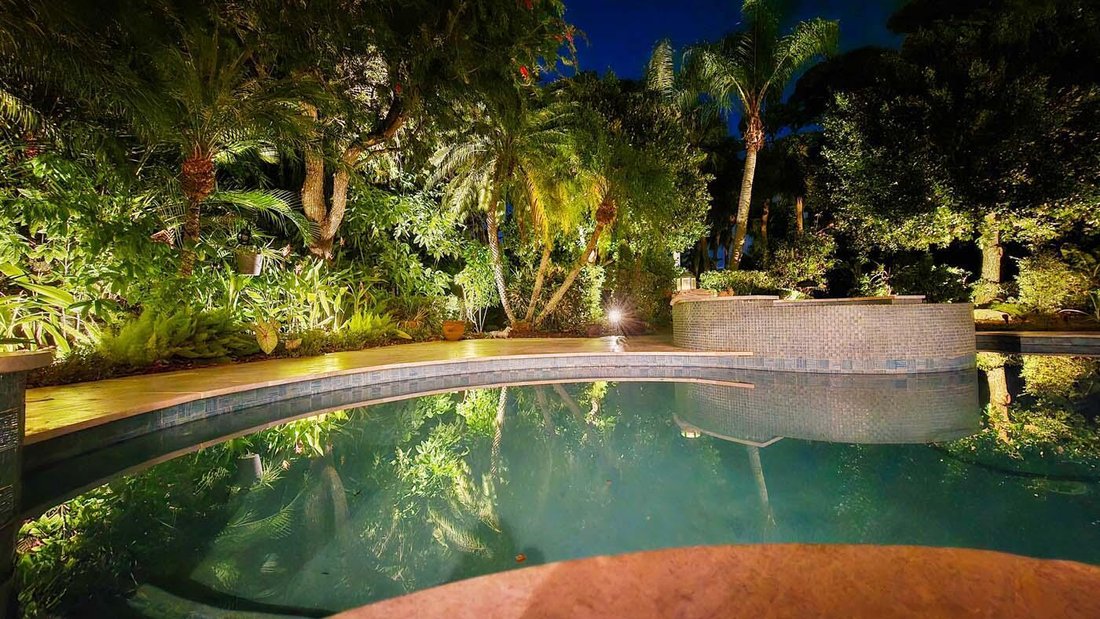 Single Family Residence In West Palm In Loxahatchee, Florida, United ...