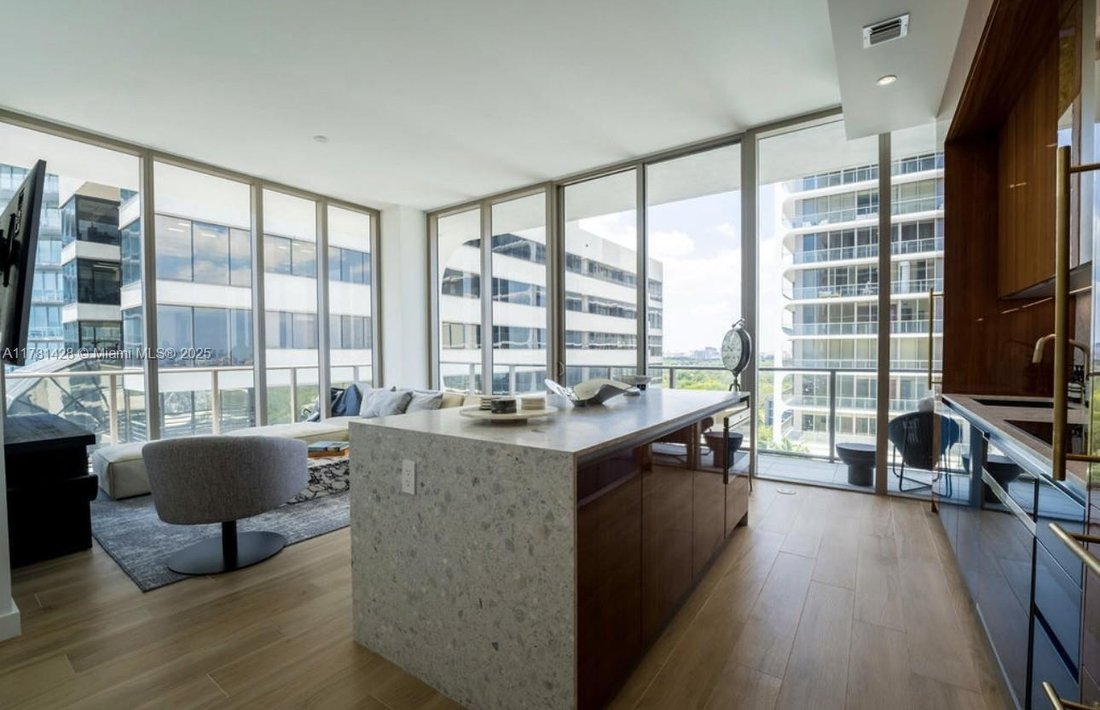 Eigentumswohnung In Coconut Grove In Miami, Florida, Vereinigte Staaten ...