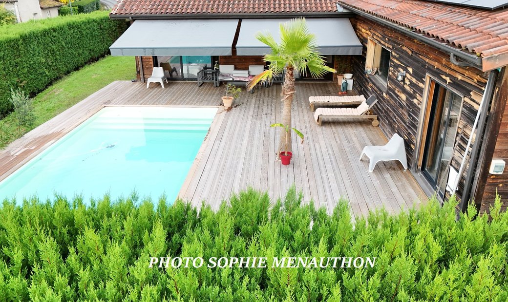 Villa De Plain Pied Ossature Bois De Type T6 In Dax, Nouvelle Aquitaine ...