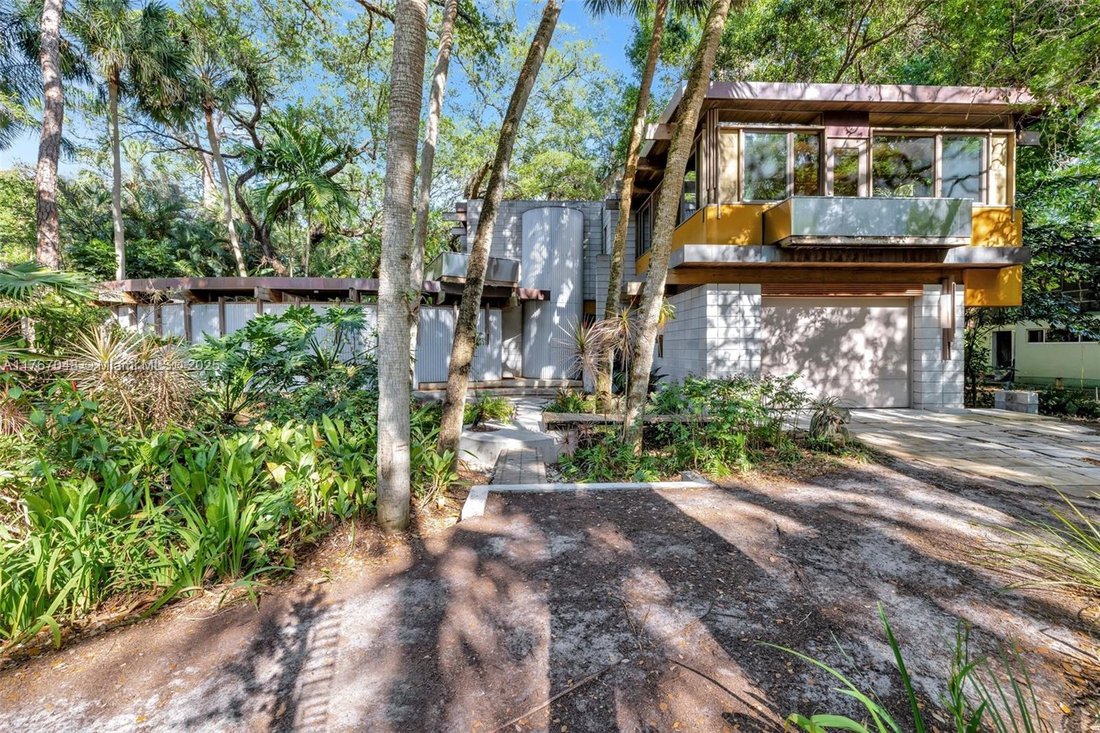 Single Family Residence In Fort In Fort Lauderdale, Florida, United ...