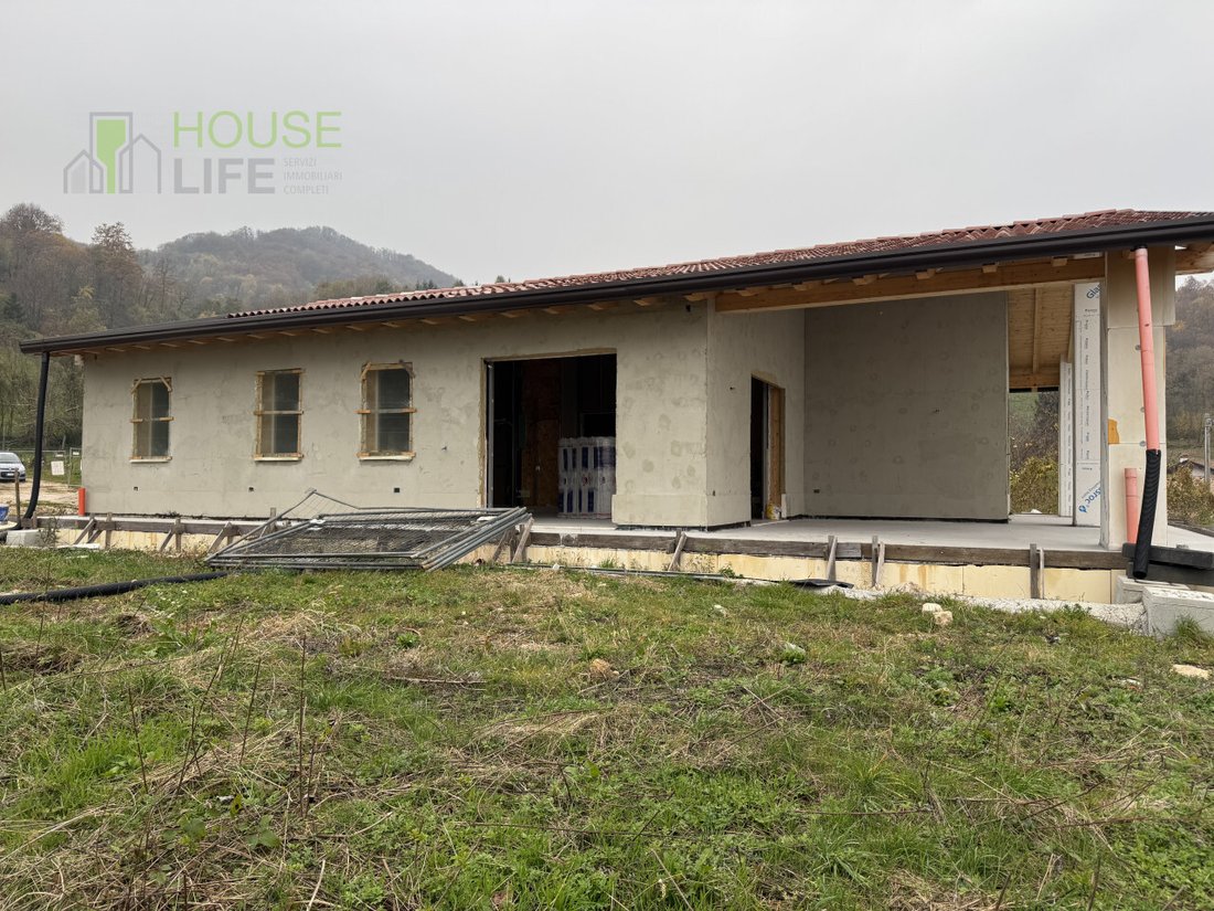 Vicenza Single House In Monte Di Malo, Veneto, Italy For Sale (16641691)