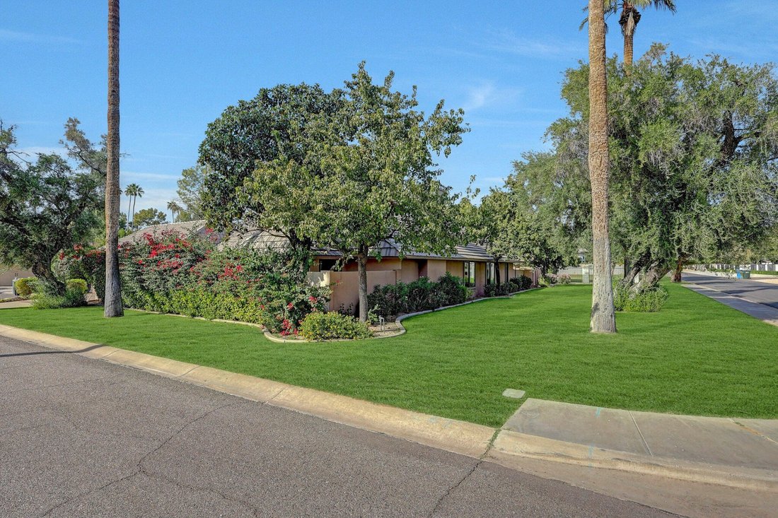 Town & Country Townhomes In Phoenix, Arizona, United States For Sale ...