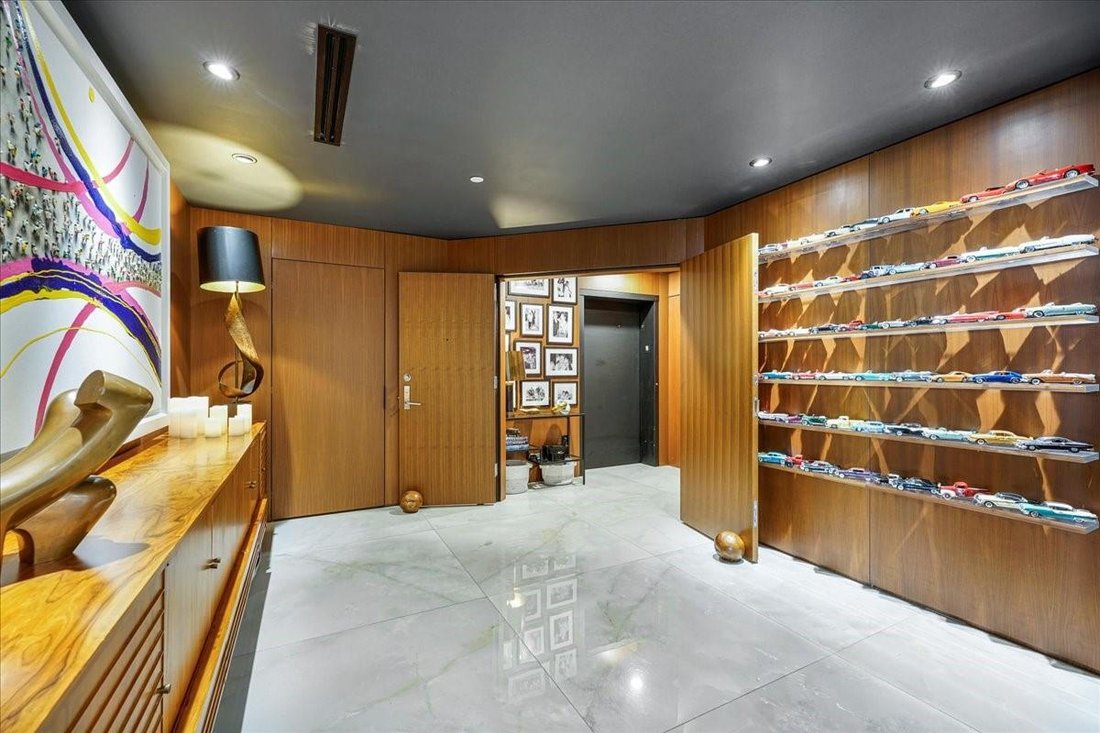 Condominium In Fort Lauderdale In Fort Lauderdale, Florida, United ...