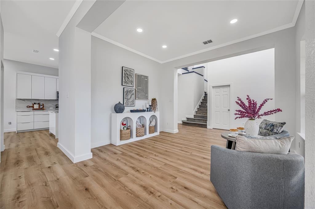 Single Family Residence In Plano In Plano, Texas, United States For ...