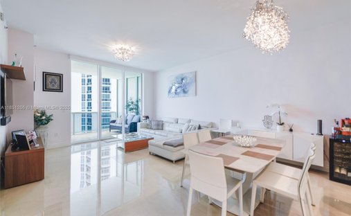 Immobilienangebote von Miami Matrix Realty, LLC. - Sunny Isles - United ...