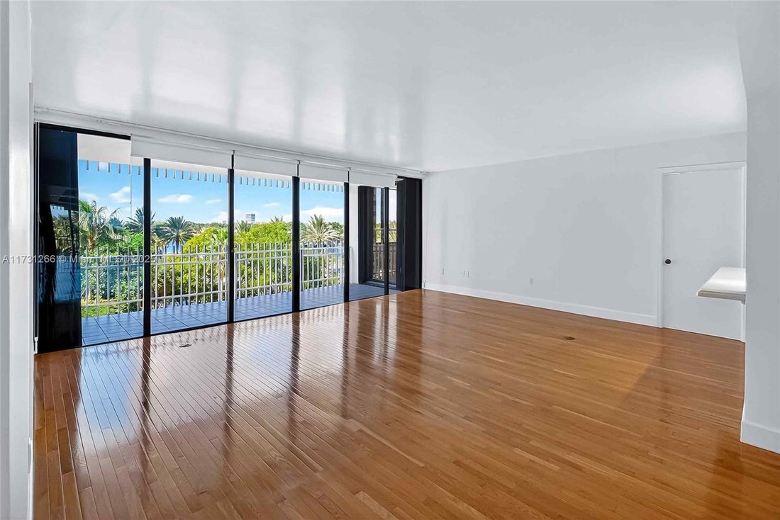 Condominium In Coconut Grove In Miami, Florida, United States For Sale ...