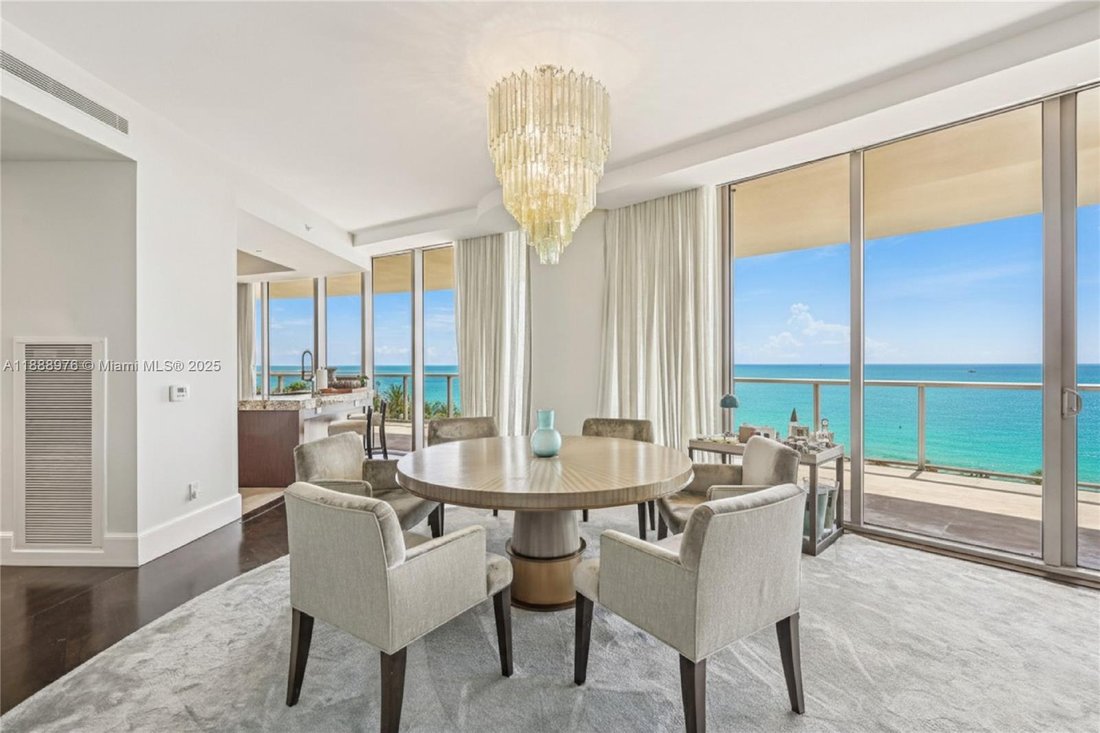 Condominium In Bal Harbour In Bal Harbour, Florida, United States For ...