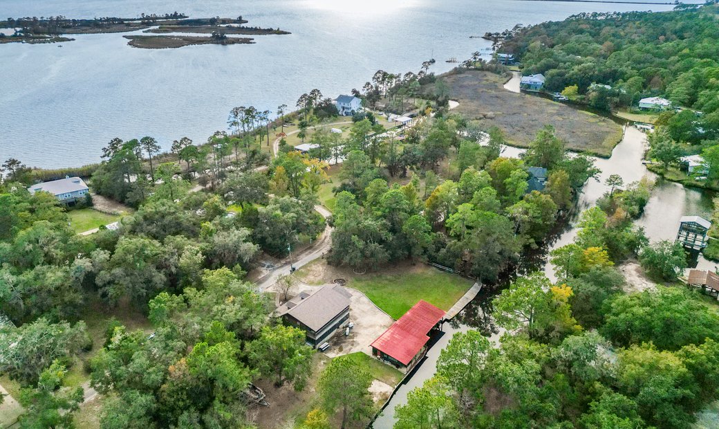 602 Pitts Bayshore Freeport, Florida En Freeport, Florida, Estados ...