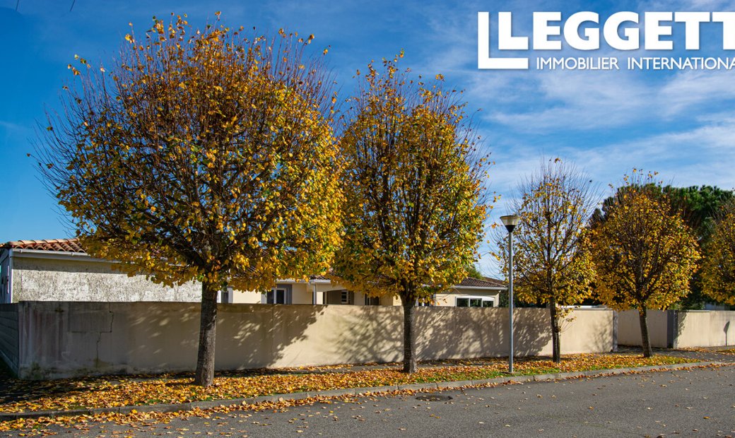 Single Storey House Offering 238 M² Of Living In Seilh, Occitanie ...