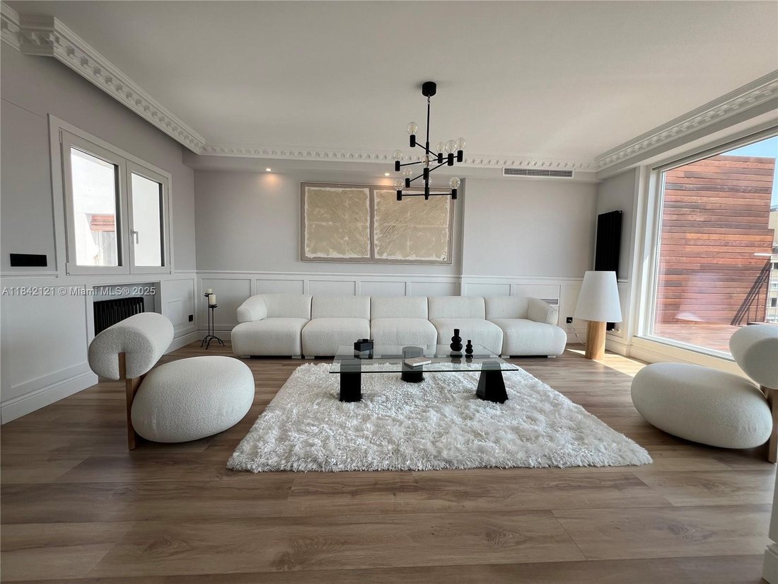 Condominium In Madrid In Barrio Salamanca, Madrid, Spain For Sale ...